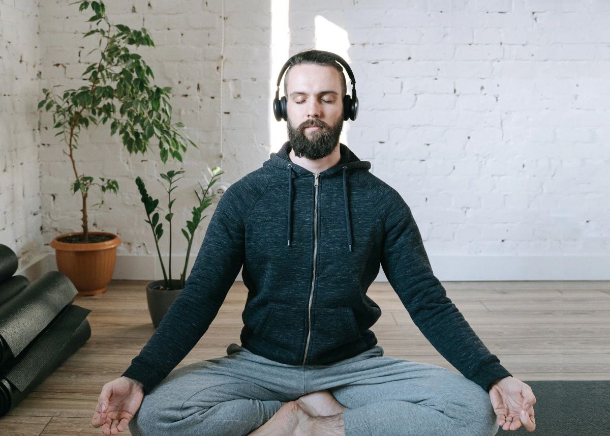 Calm Your Mind With Mindful Breathing - Mindsoother Therapy Center